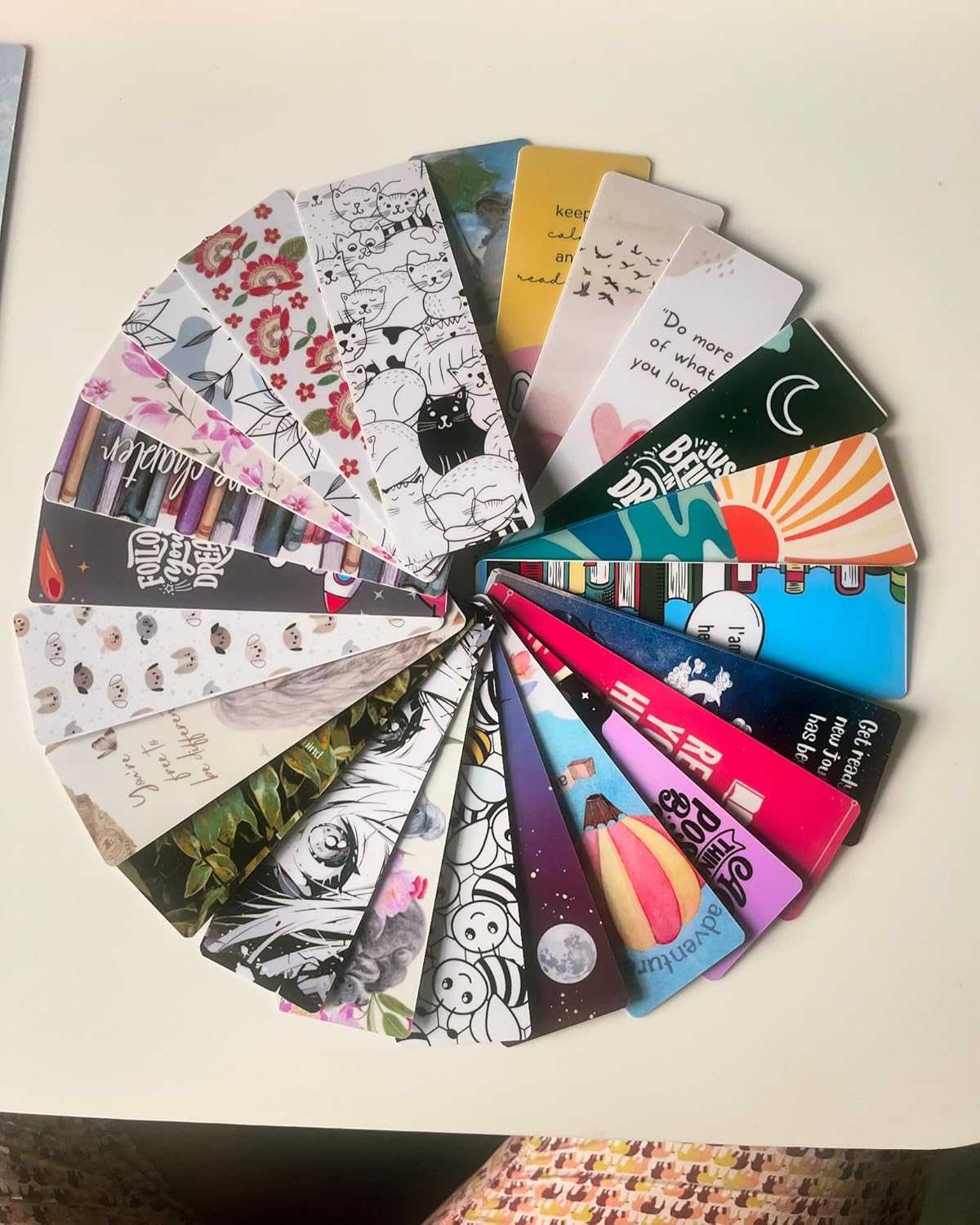 The Ultimate Guide to DIY Bookmarks - SmallBiz & Entrepreneurship Blog ...